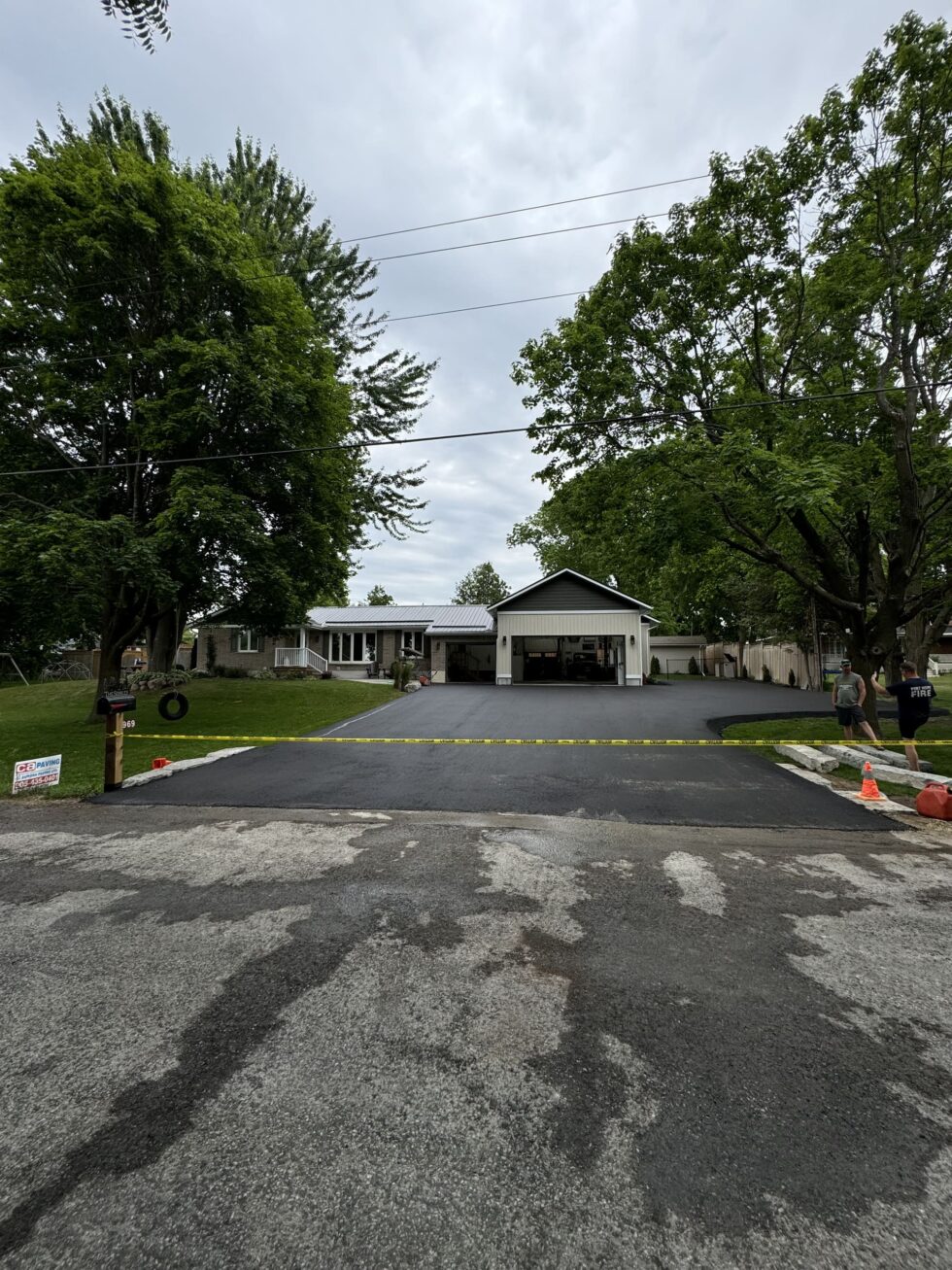 5 Signs You Need to Repave Your Driveway | C. Aurora Paving